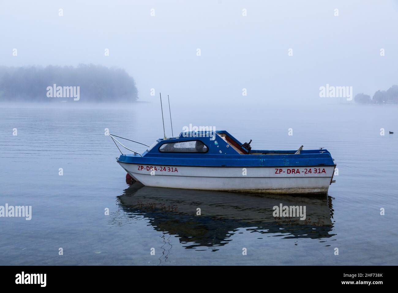 Jezioro drawsko hi-res stock photography and images - Alamy