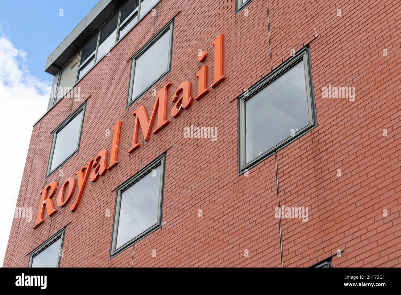 Parcels depot hi-res stock photography and images - Alamy