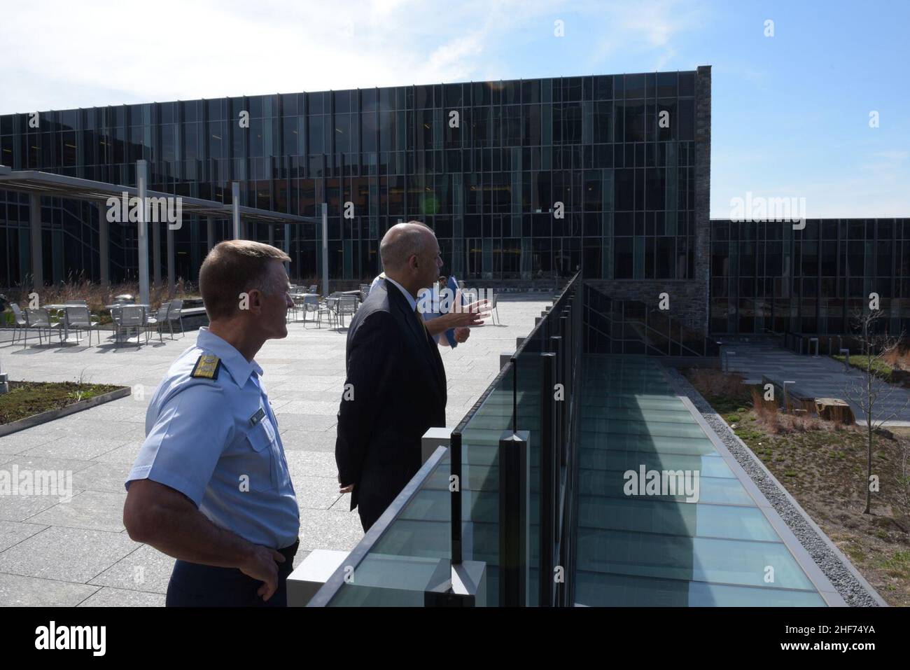 Secretary Johnson meets with USCG Headquarters Employees (25939058812 ...
