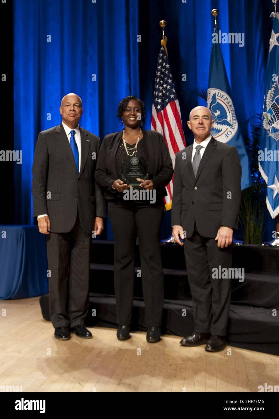 Award of valor hi-res stock photography and images - Alamy