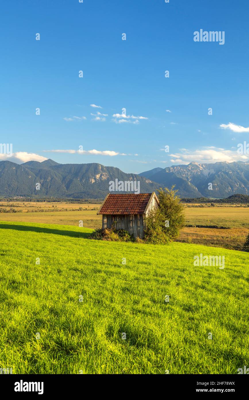 View over murnauer moos to the bavarian alps hi-res stock photography ...