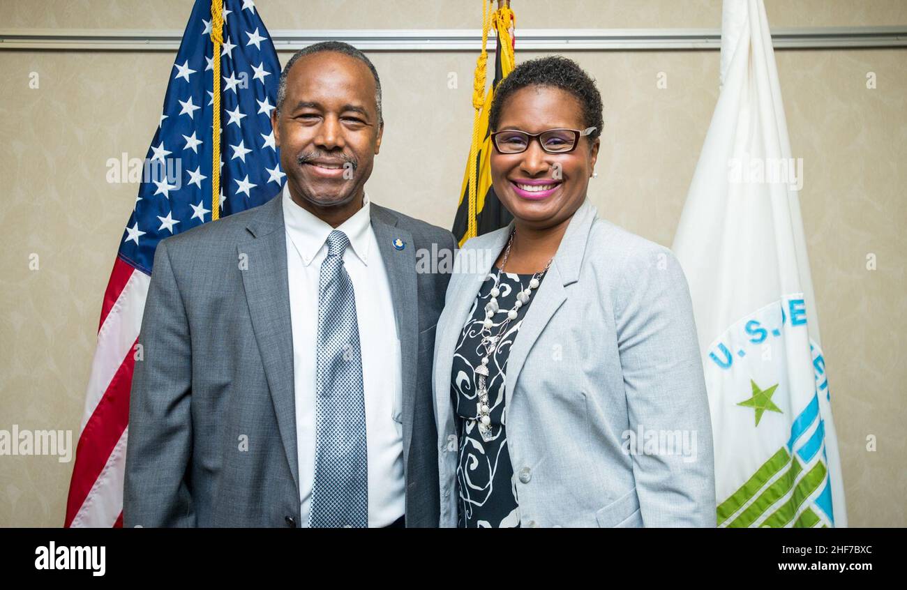 Secretary Carson visits HUD Baltimore Field Office (35641523406 Stock ...
