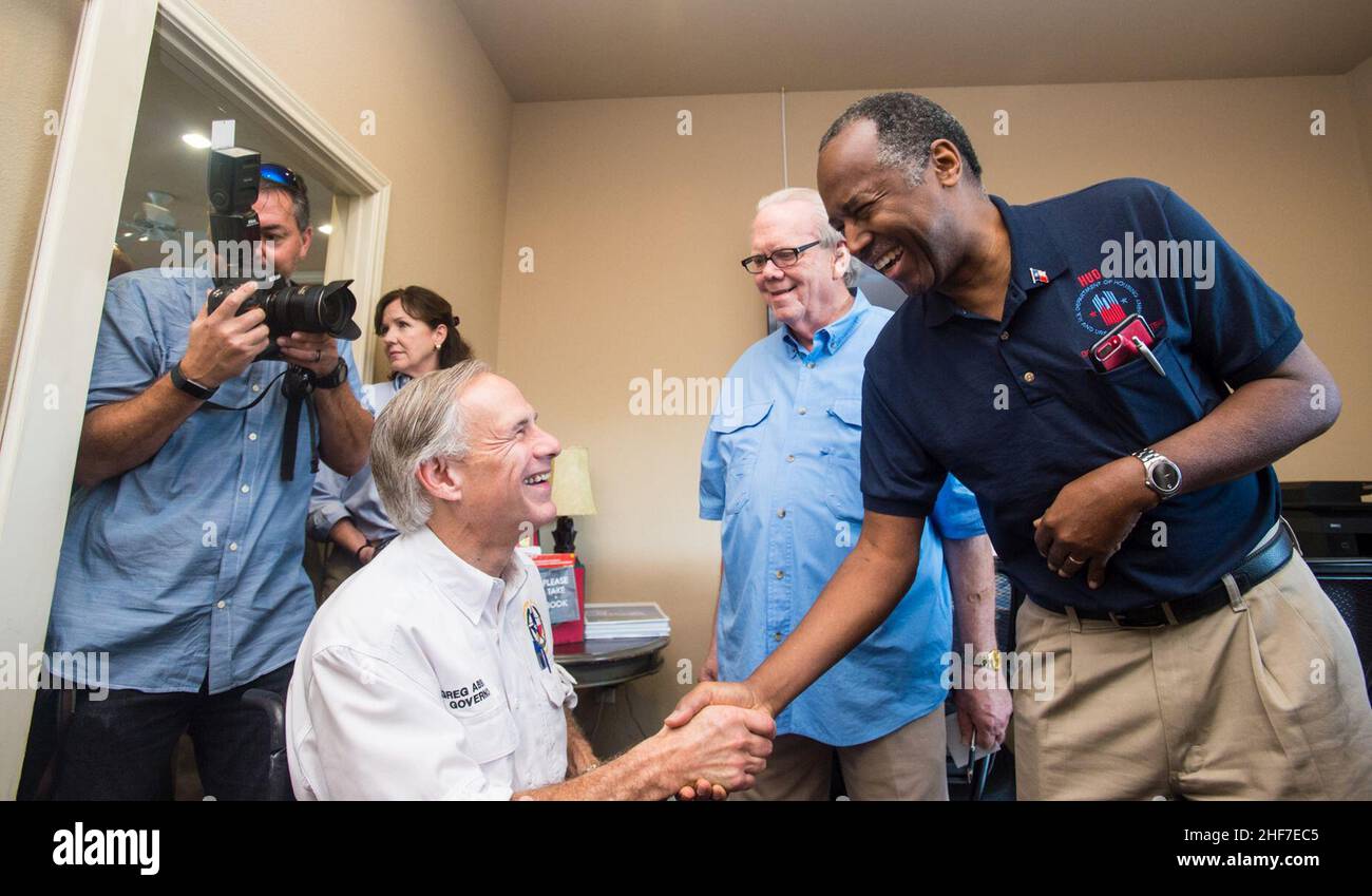 Secretary Carson visits Port Arthur Texas (37355346901 Stock Photo - Alamy
