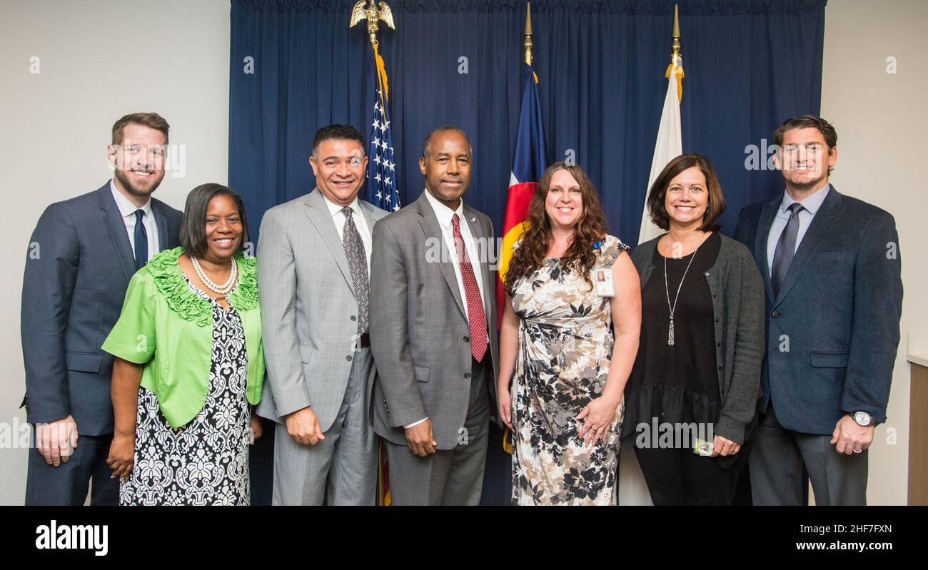 Secretary Carson visits Denver HUD Field Office (38041527222 Stock ...