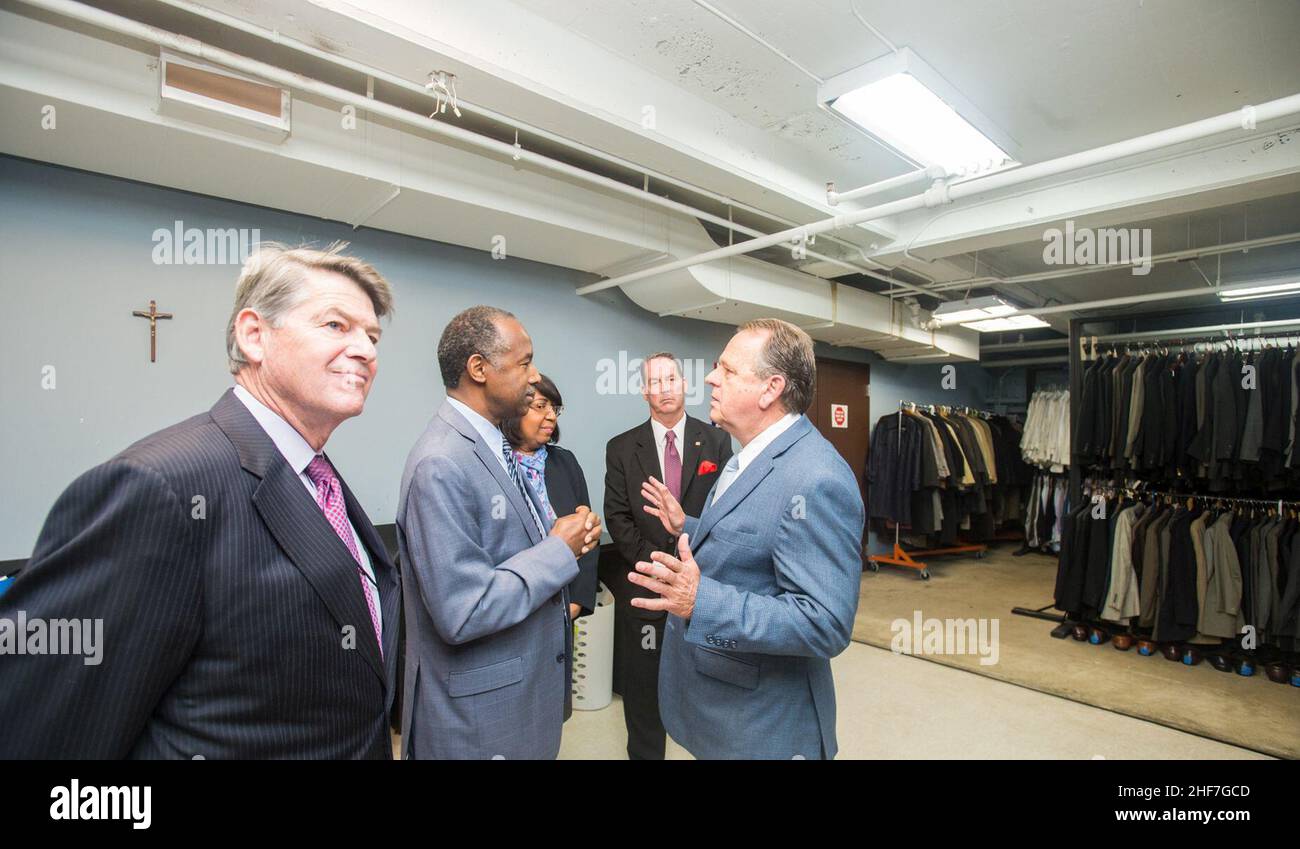 Secretary Carson visits Helping Up Mission in Baltimore (38145213511 ...