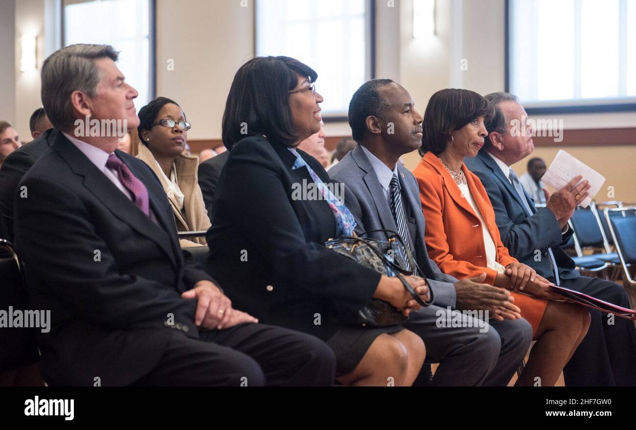 Secretary Carson visits Helping Up Mission in Baltimore (38145228401 ...