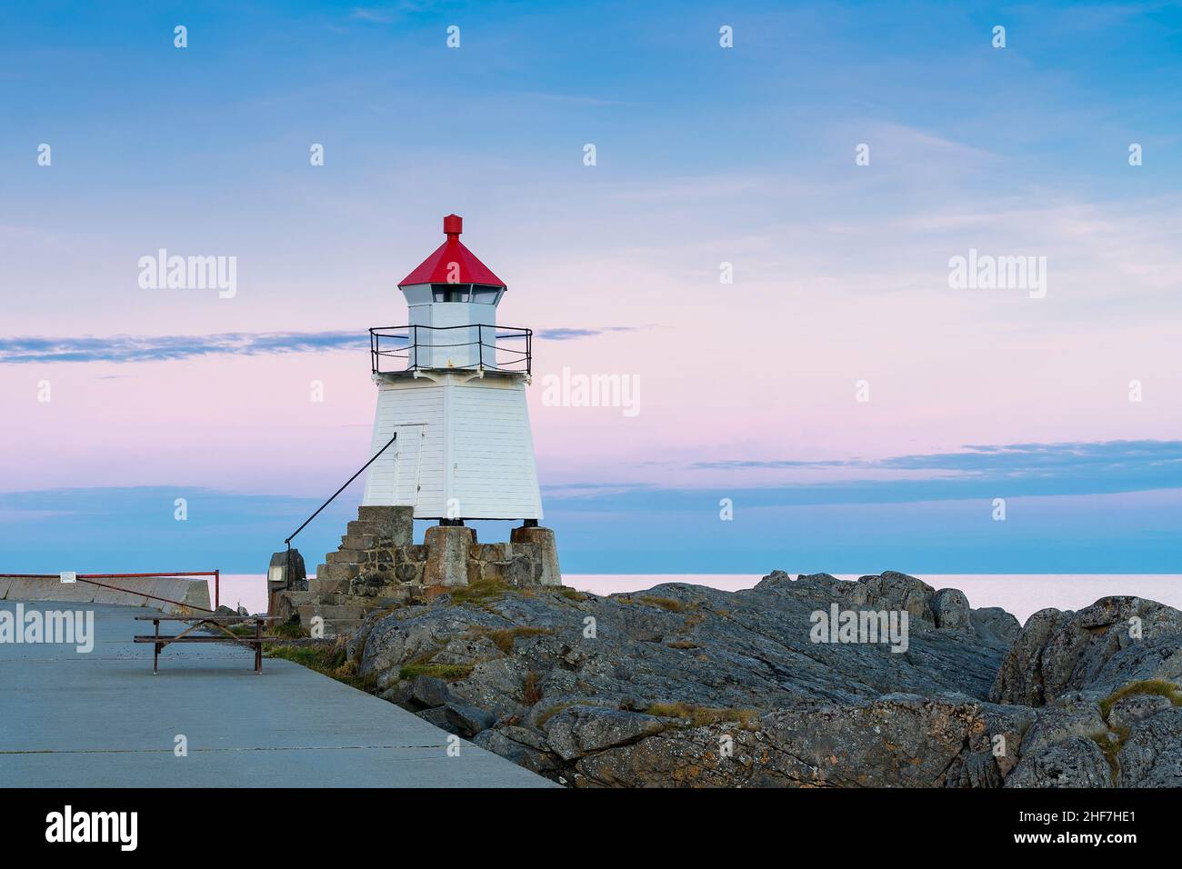 Norway, Lofoten, Austvågøya, Laukvik fishing village, lighthouse Stock ...