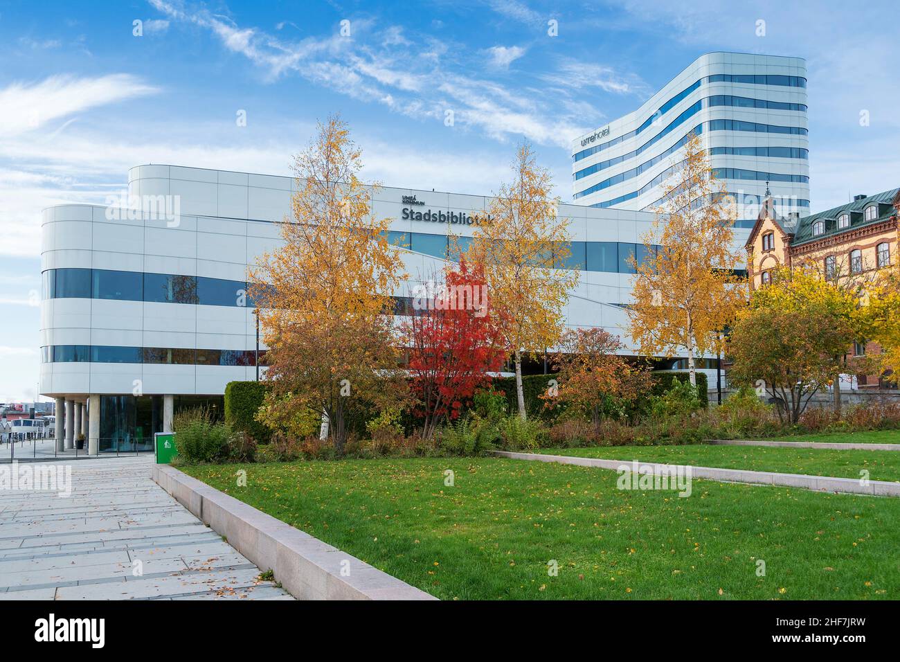 Sweden, Västerbottens Län, Umeå, university town, waterfront, library ...