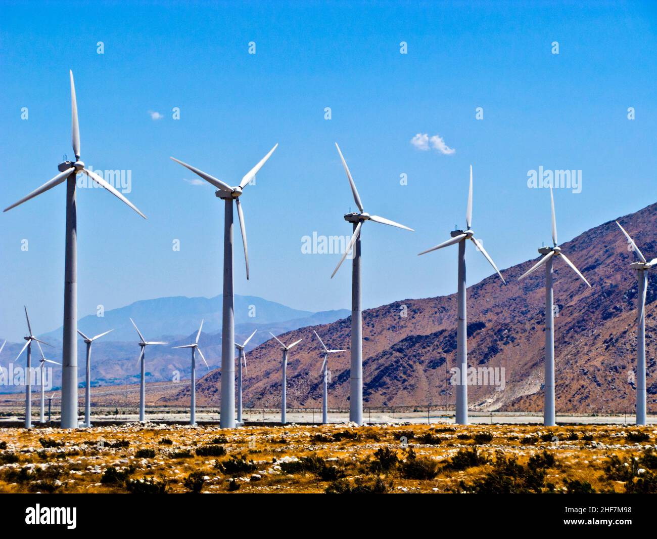 big wind turbines in America Stock Photo - Alamy