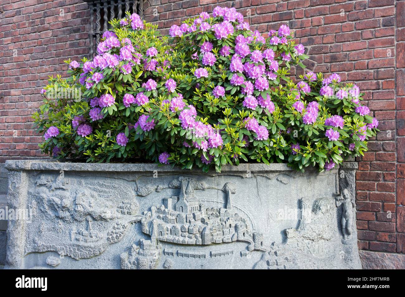 Sweden, Stockholm, Stadshus, City Hall, flower pots with relief ...