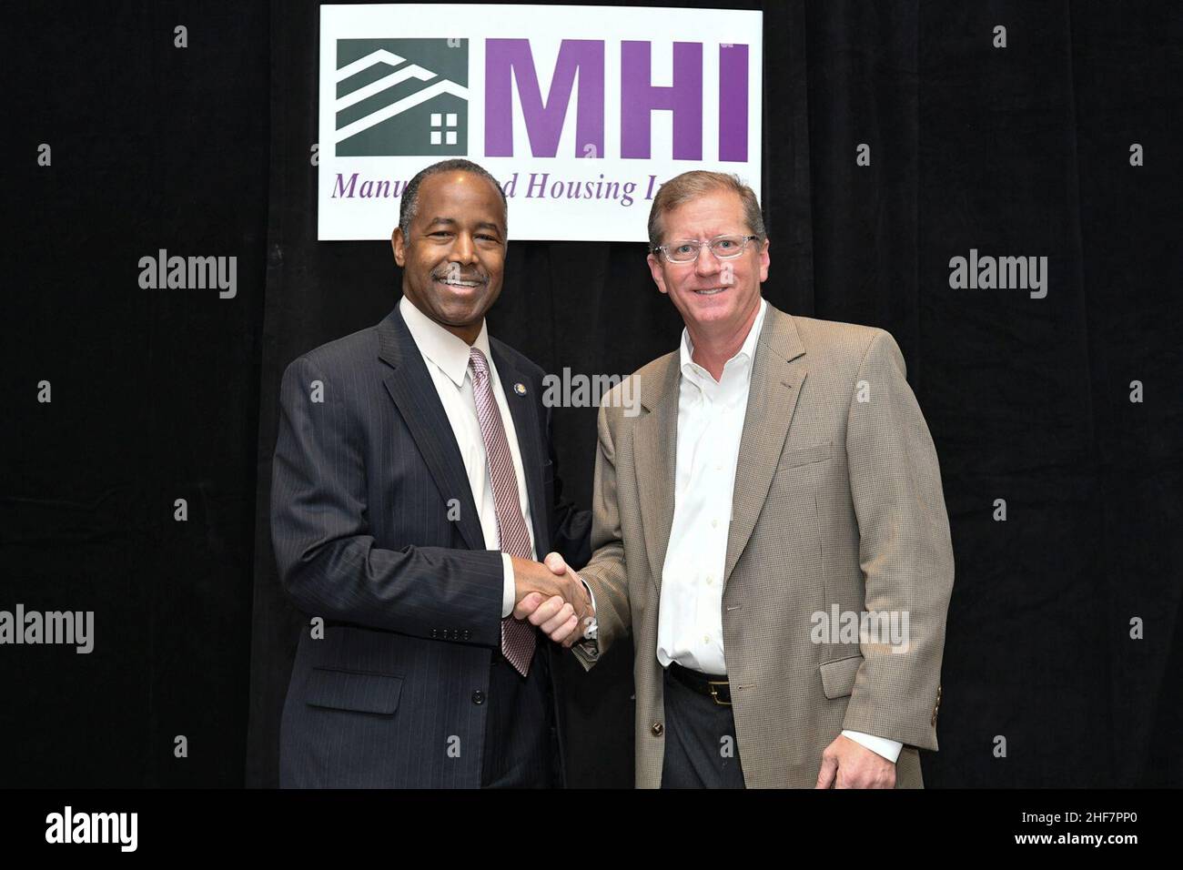 Secretary Carson Visits Las Vegas, Nevada (26985331127 Stock Photo - Alamy