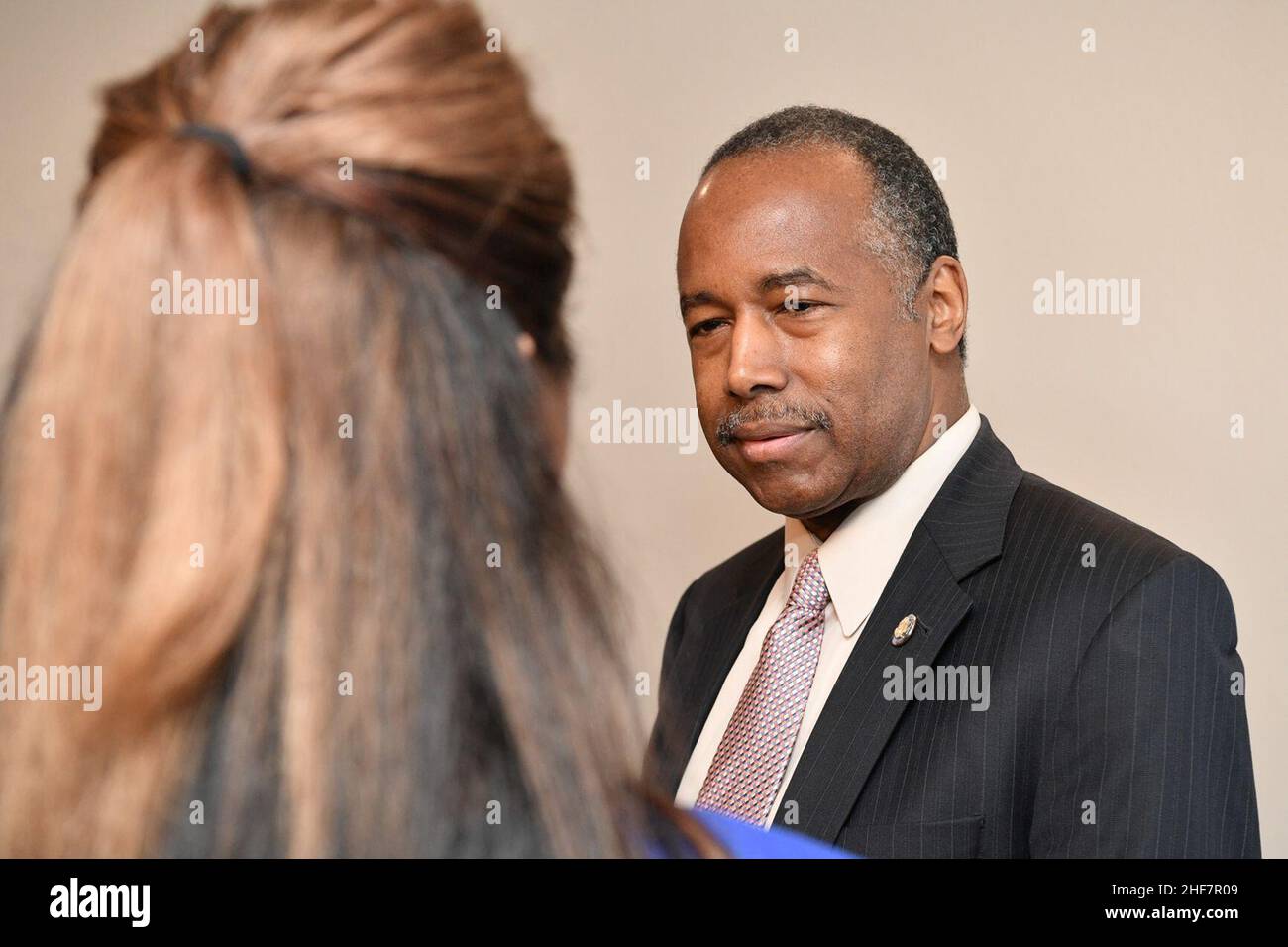 Secretary Carson Visits Las Vegas, Nevada (41810757912 Stock Photo - Alamy