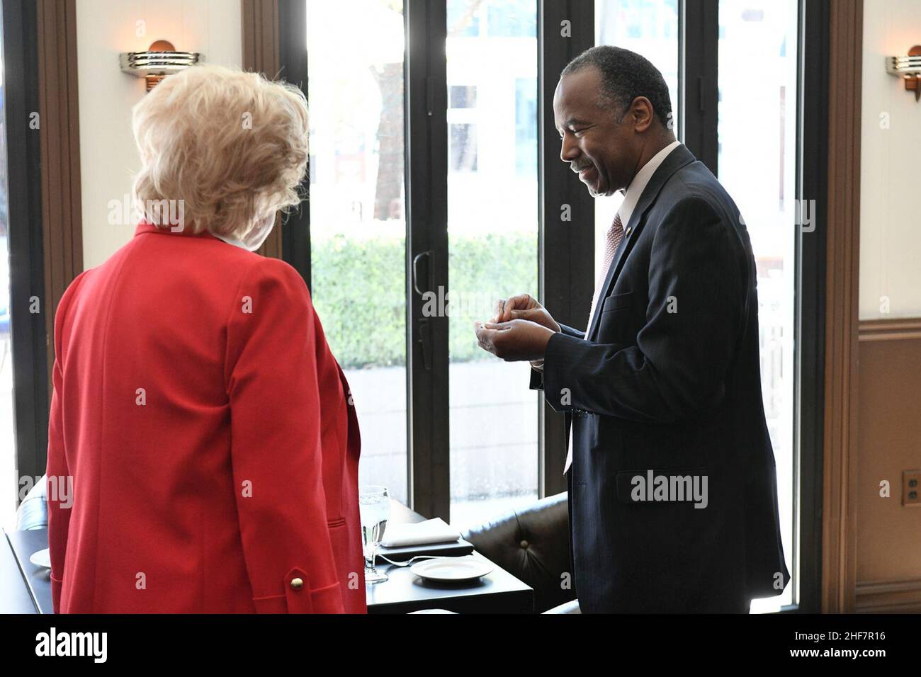 Secretary Carson Visits Las Vegas, Nevada (41853492611 Stock Photo - Alamy