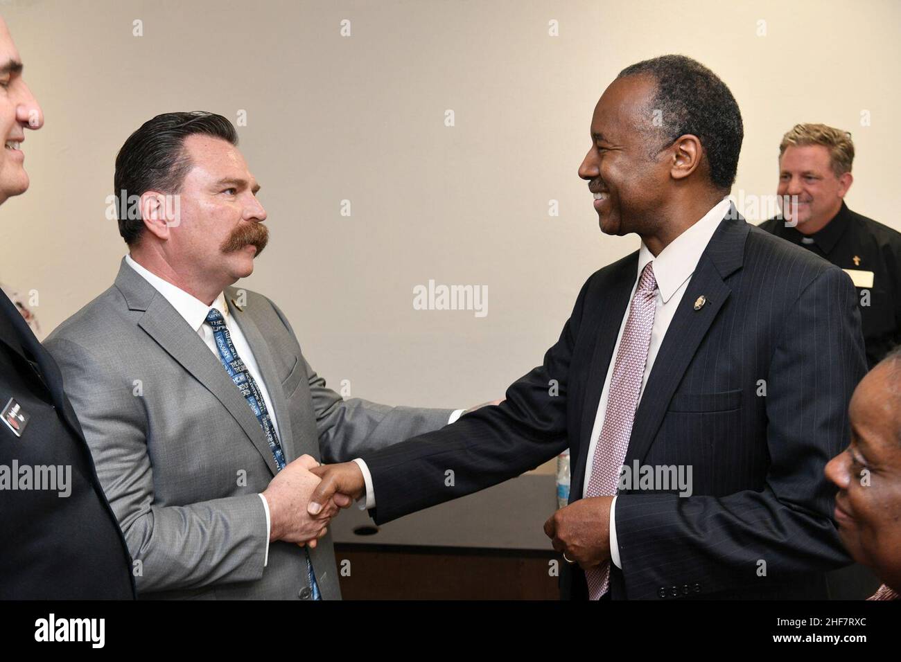 Secretary Carson Visits Las Vegas, Nevada (40954838505 Stock Photo - Alamy