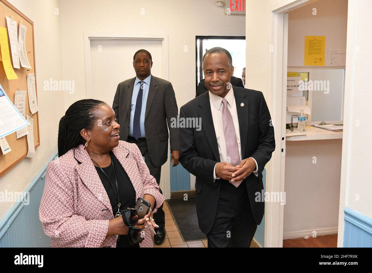 Secretary Carson Visits Las Vegas, Nevada (40954839465 Stock Photo - Alamy
