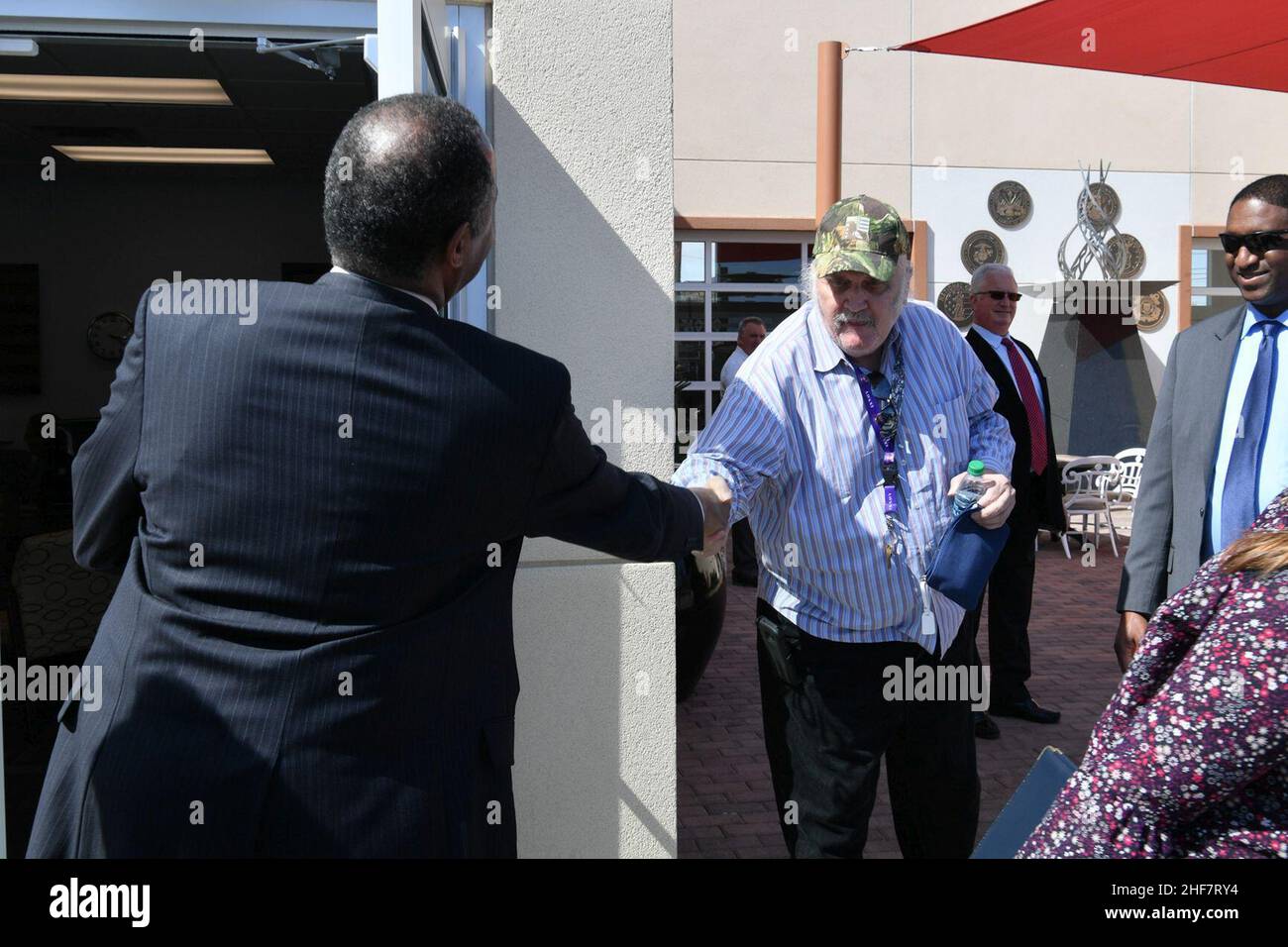 Secretary Carson Visits Las Vegas, Nevada (40954836775 Stock Photo - Alamy
