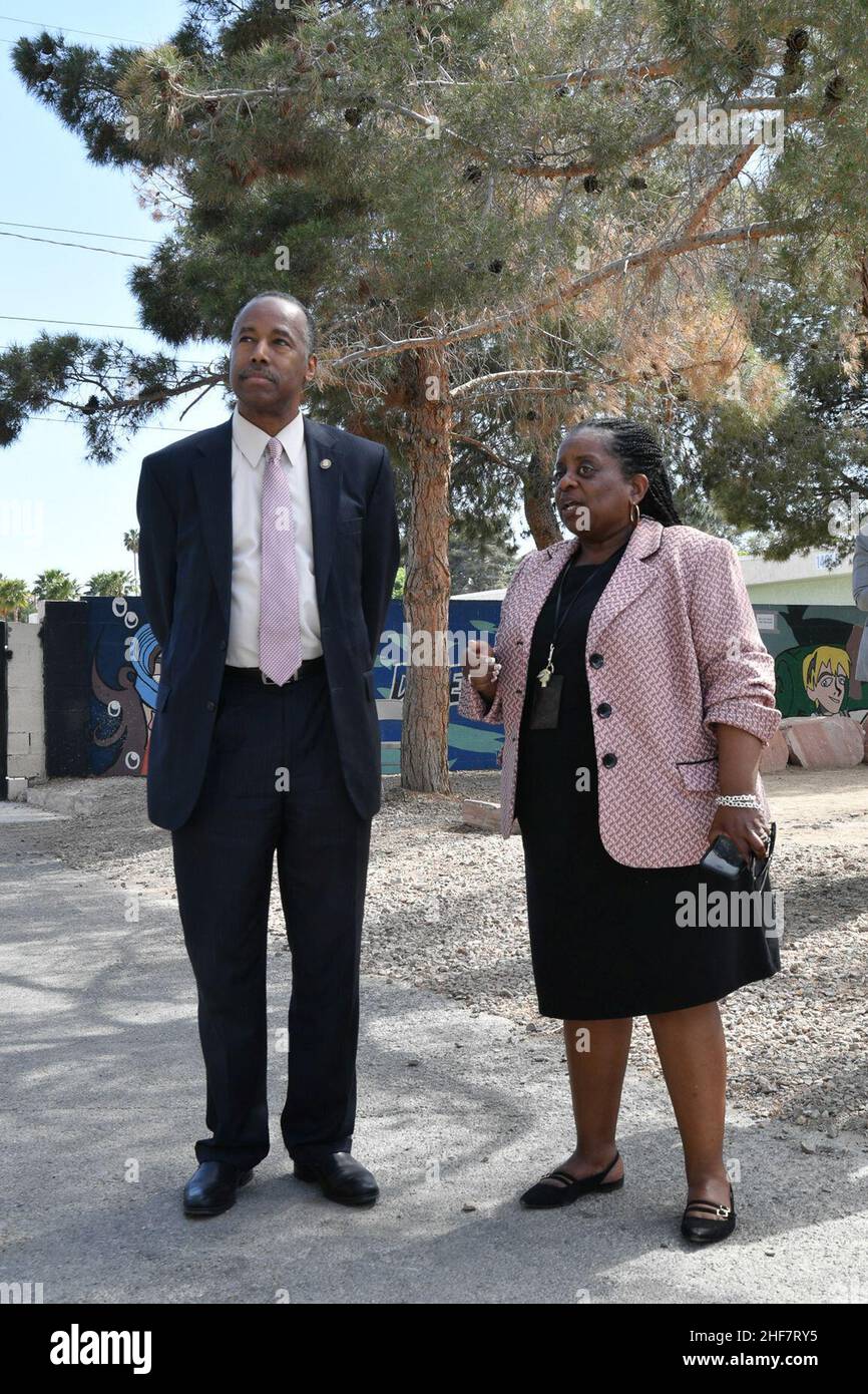 Secretary Carson Visits Las Vegas, Nevada (40954840725 Stock Photo - Alamy