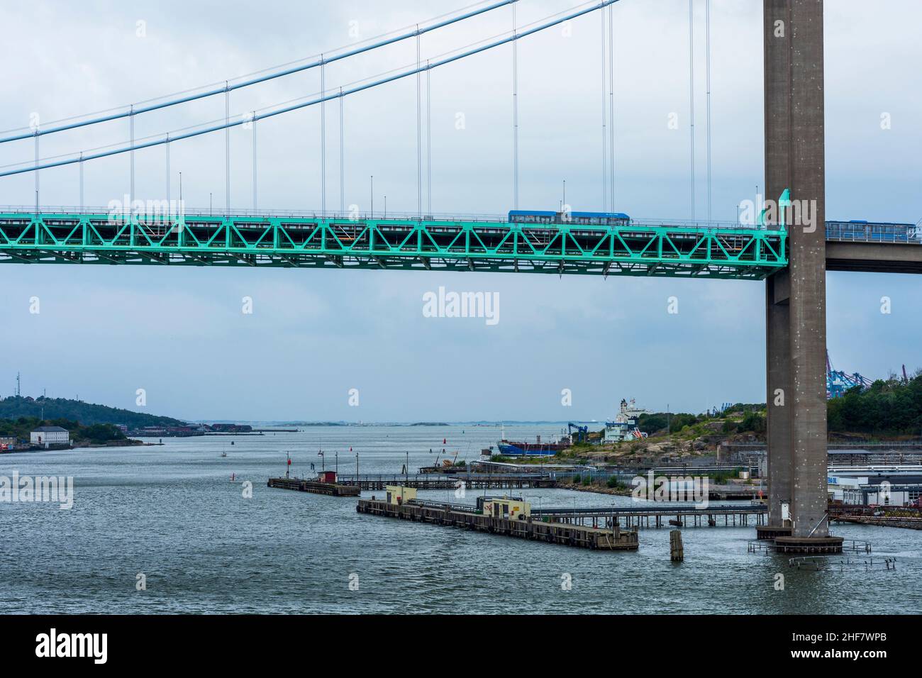 Bridge alvsborgsbron mouth of river gota alv hi-res stock photography ...