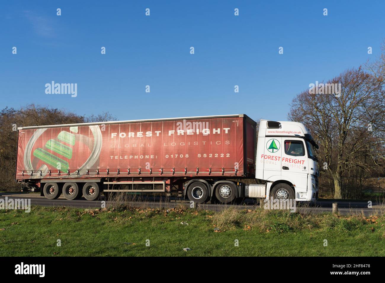 side view of Forest Freight HGV delivery Lorry London England UK Stock ...