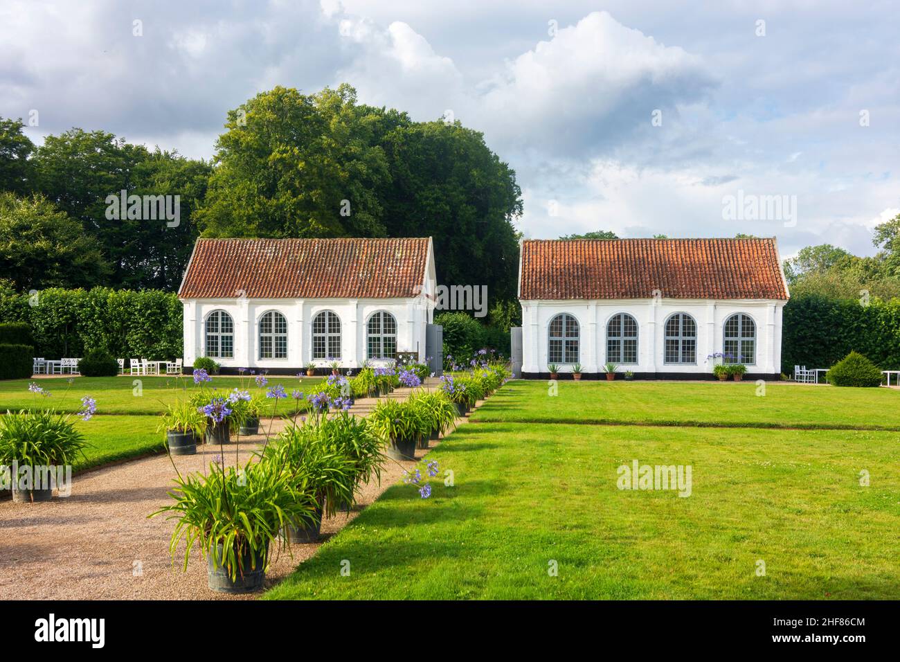 Park houses in auning hi-res stock photography and images - Alamy