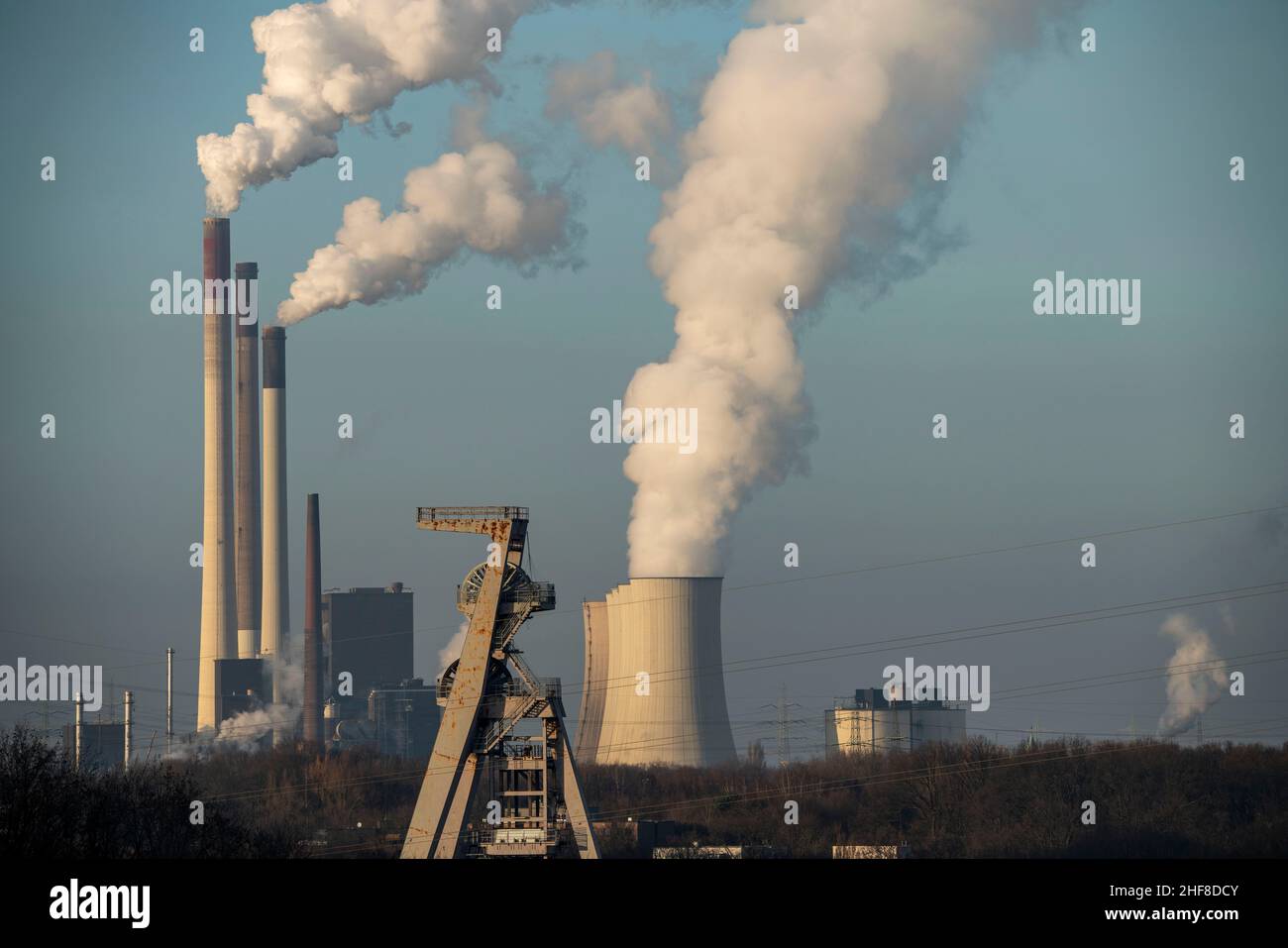 UNIPER coal-fired power plant Gelsenkirchen-Scholven, power plant units ...