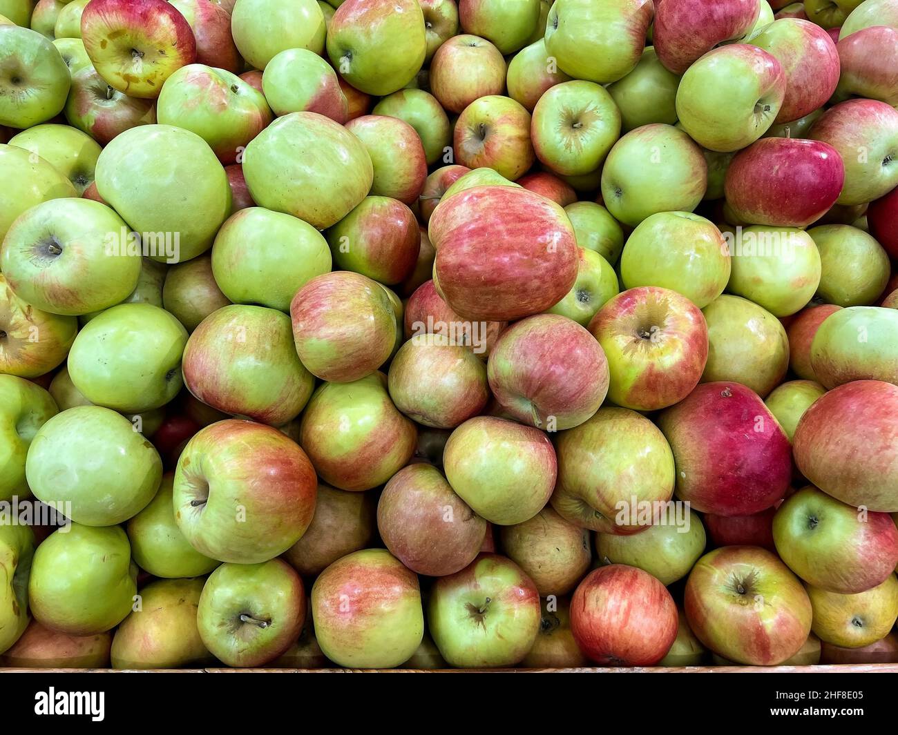 Background of fresh ripe apple fruit Stock Photo - Alamy