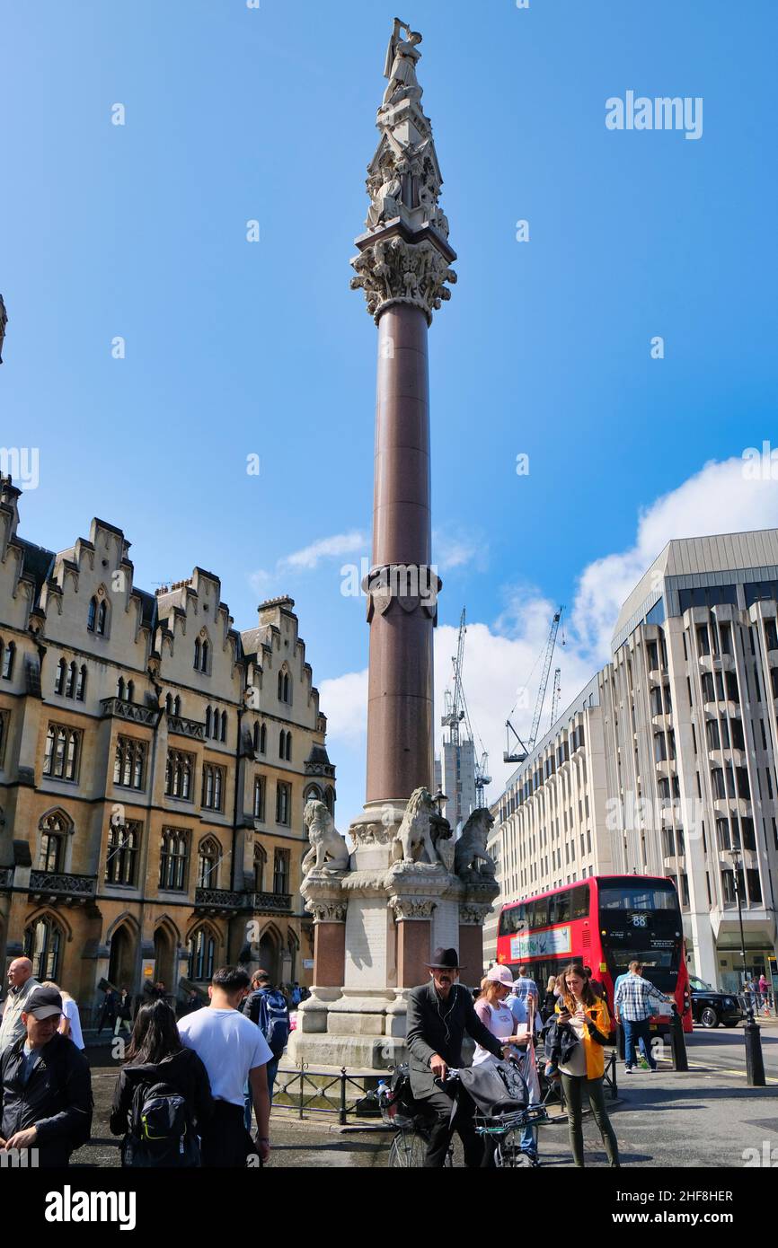 London, one of the most important and visited capitals in the world ...