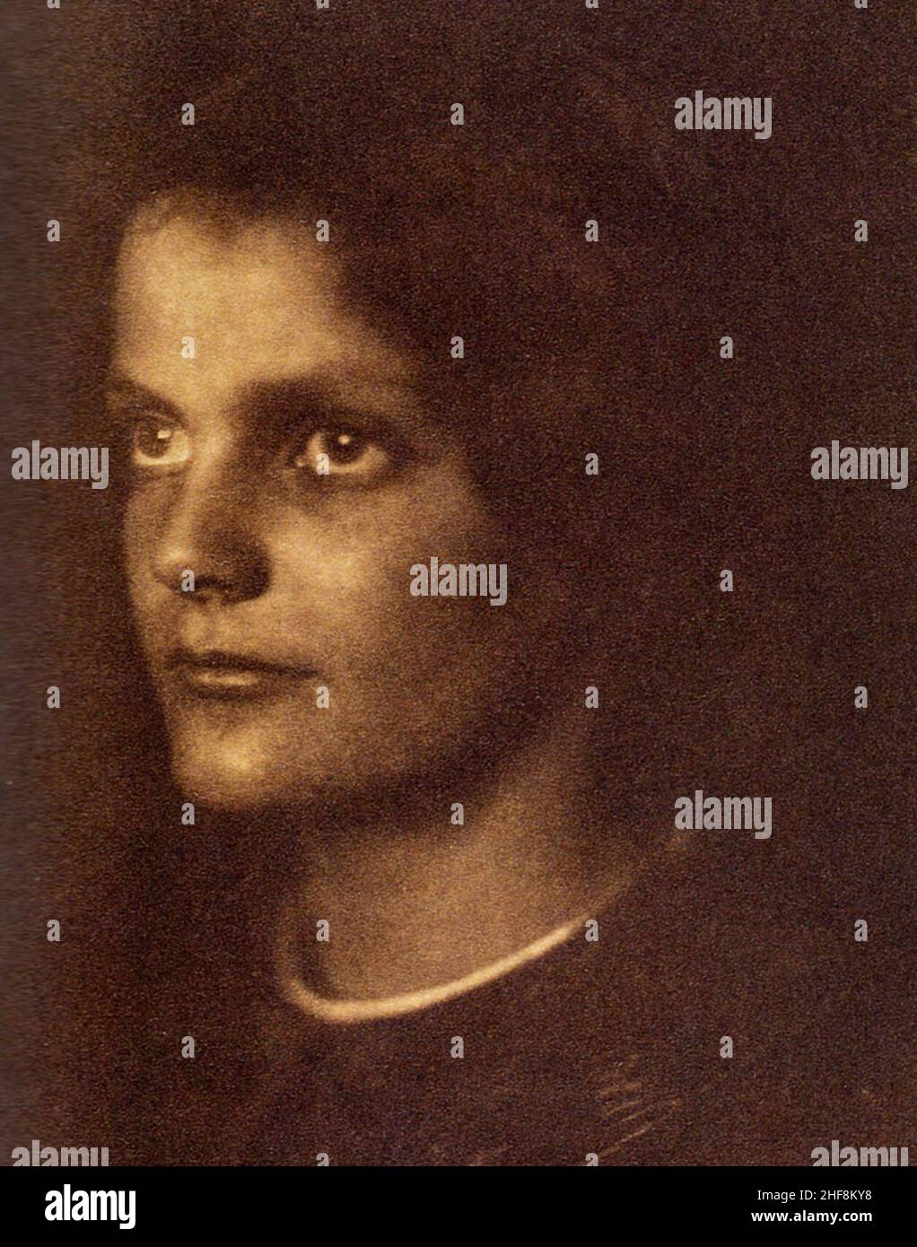 Sarah sears hi-res stock photography and images - Alamy