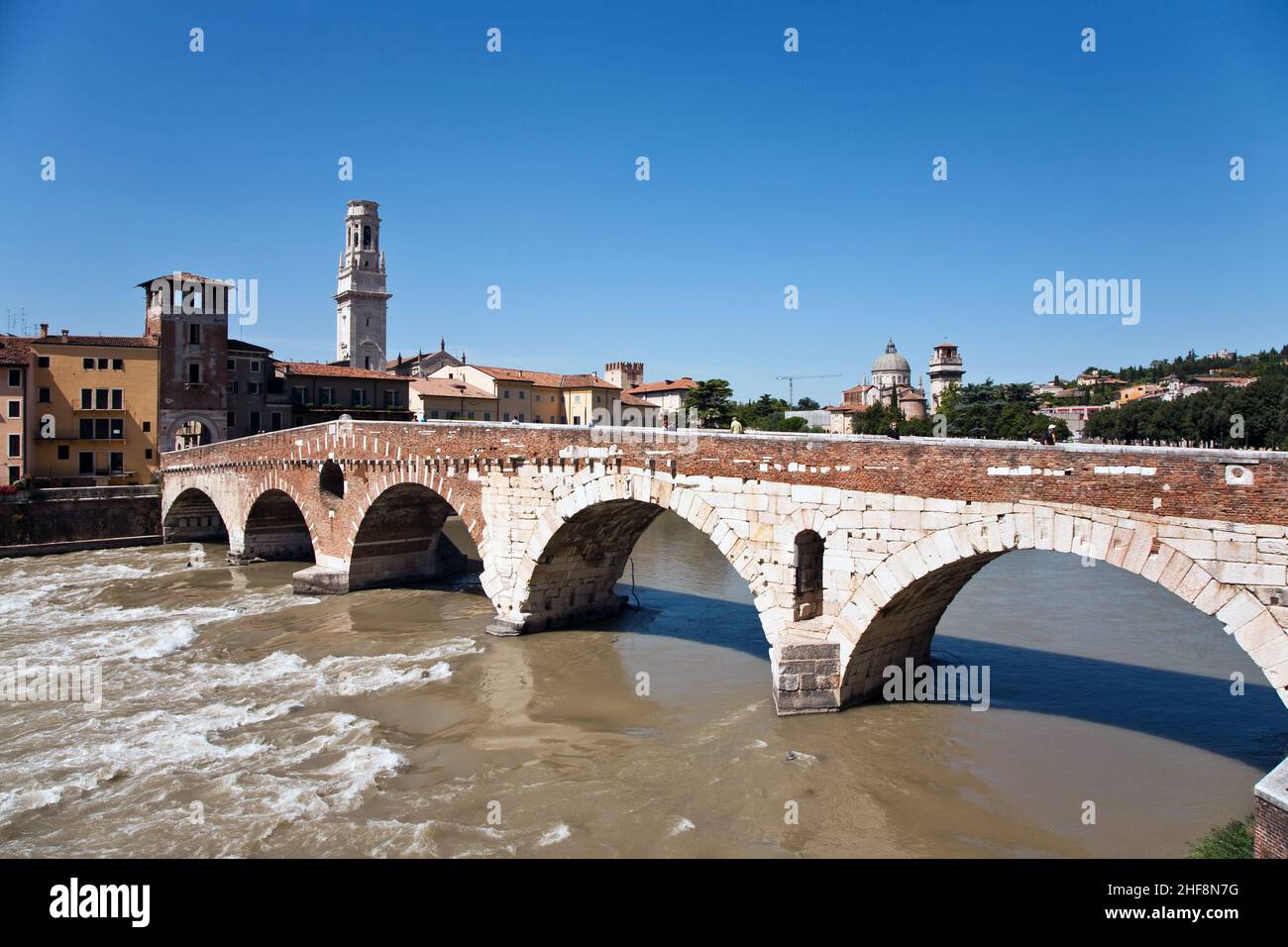 the old roman bridge in Verona spans the river Etsch Stock Photo - Alamy
