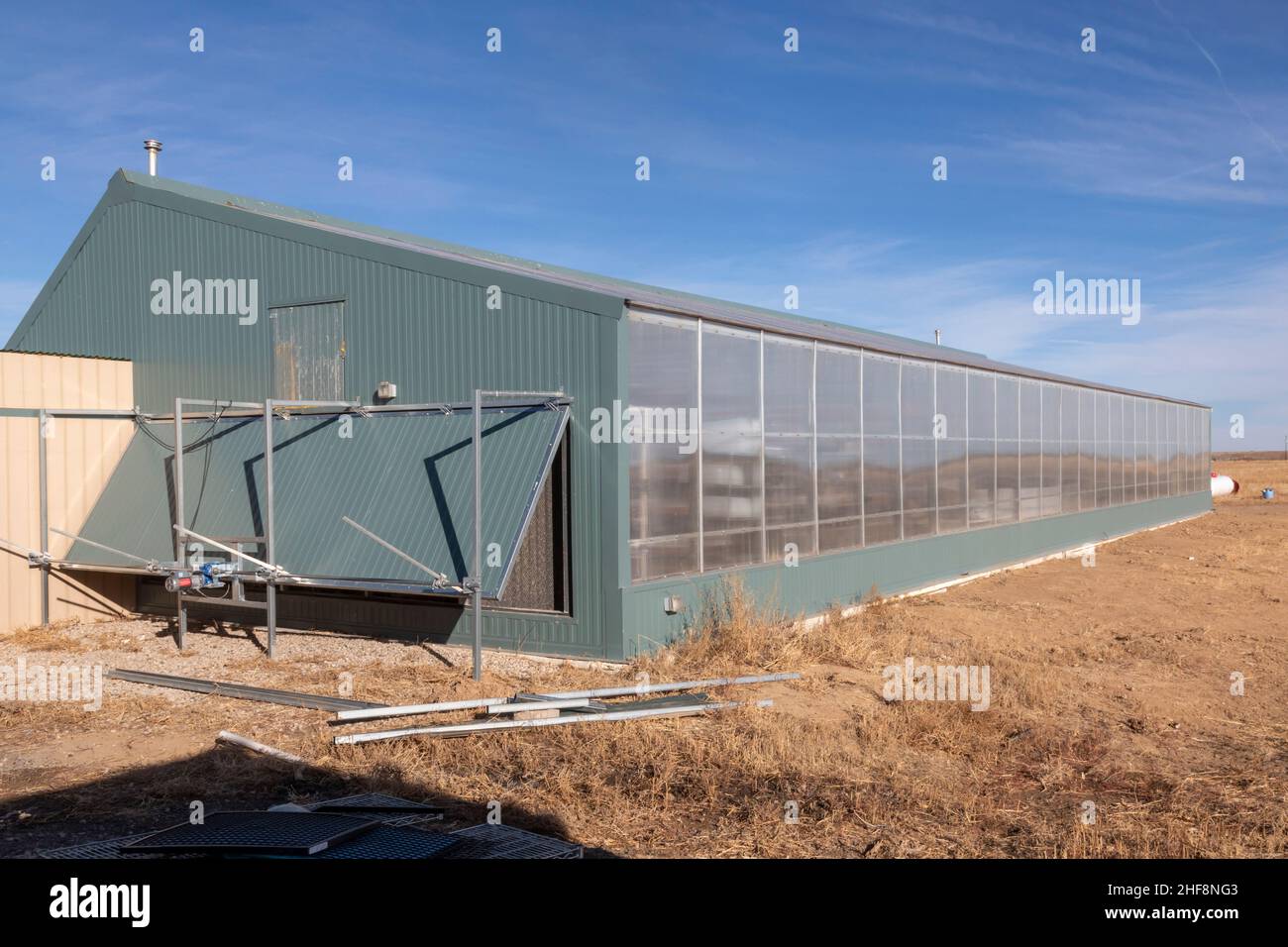 Small solar farm hi-res stock photography and images - Alamy