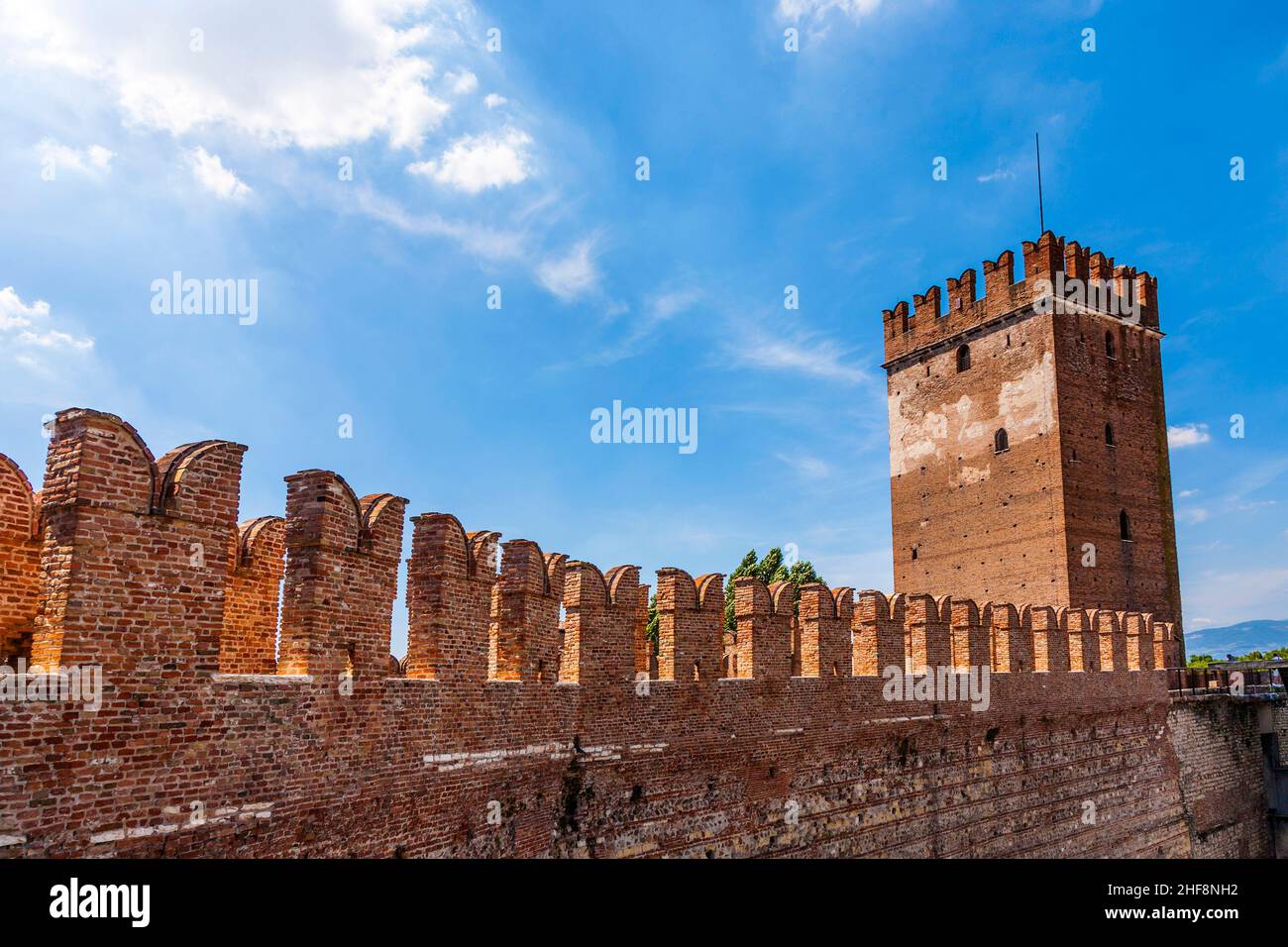 old bridge in Verona over Adige river - Castelvecchio Stock Photo - Alamy