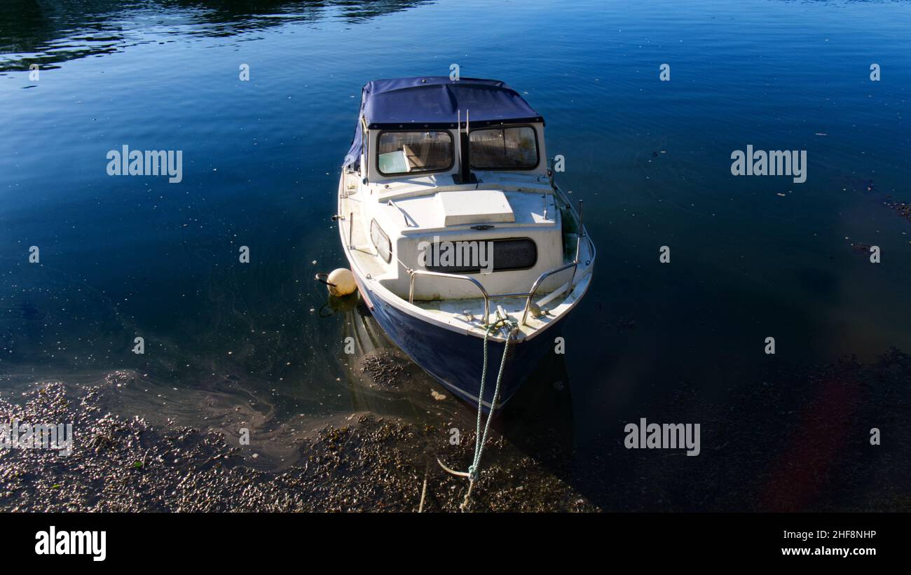 Small wood boats hi-res stock photography and images - Alamy