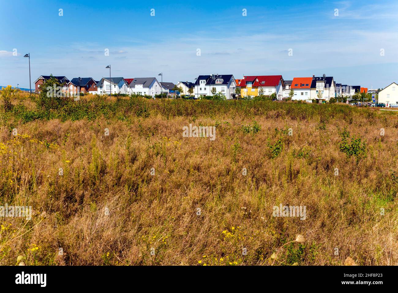 new housing area in beautiful landscape Stock Photo - Alamy