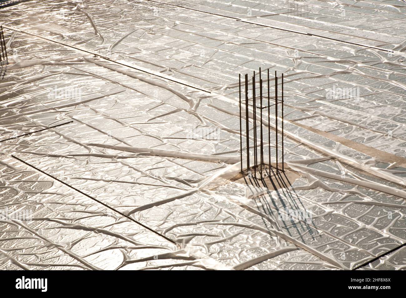 Construction site concrete armoring iron hi-res stock photography and ...