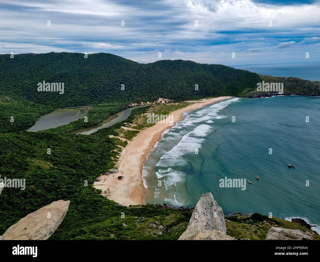 Coroa leste hi-res stock photography and images - Alamy
