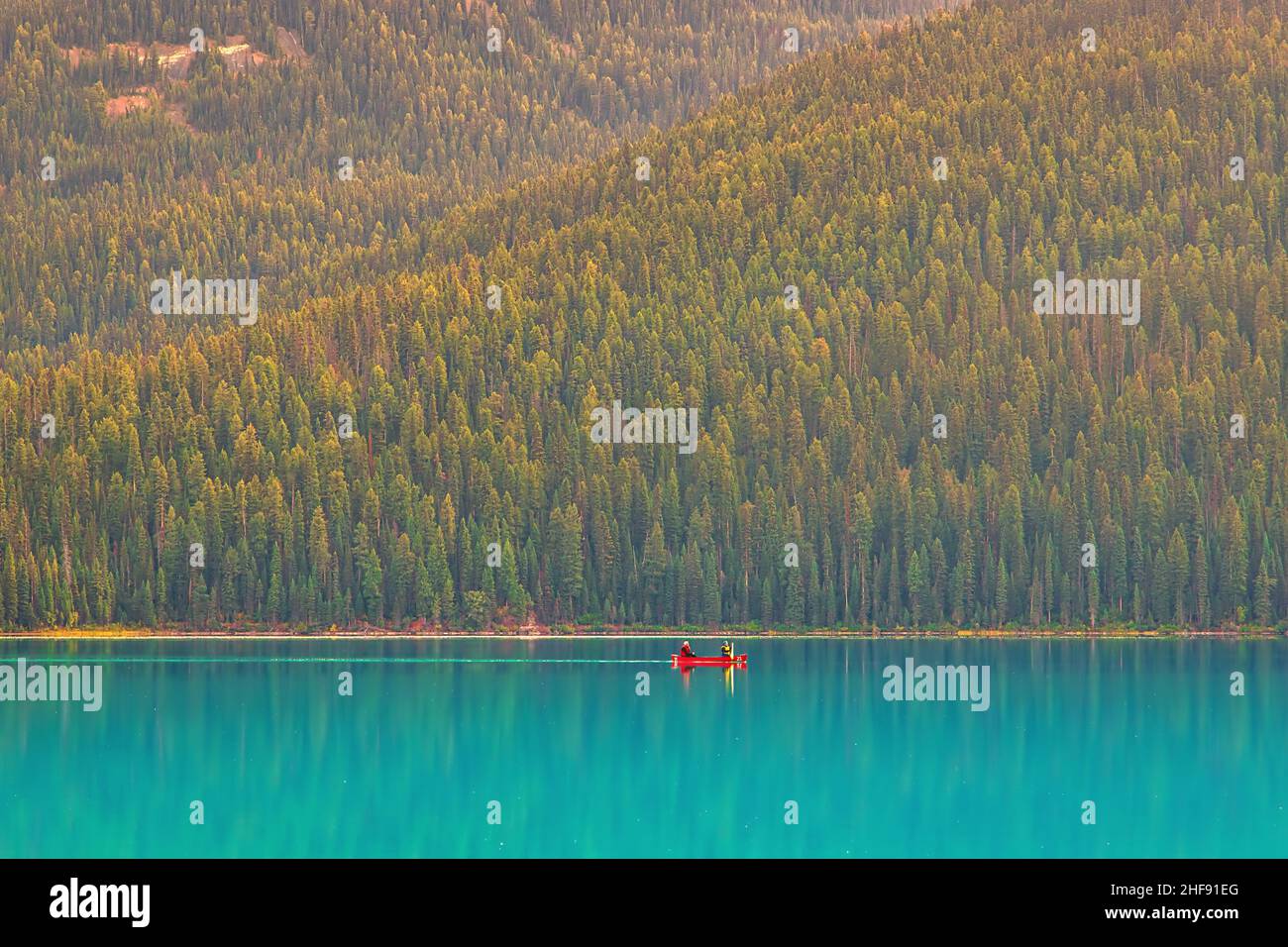 Fall Canoe Rides On Emerald Lake Stock Photo - Alamy