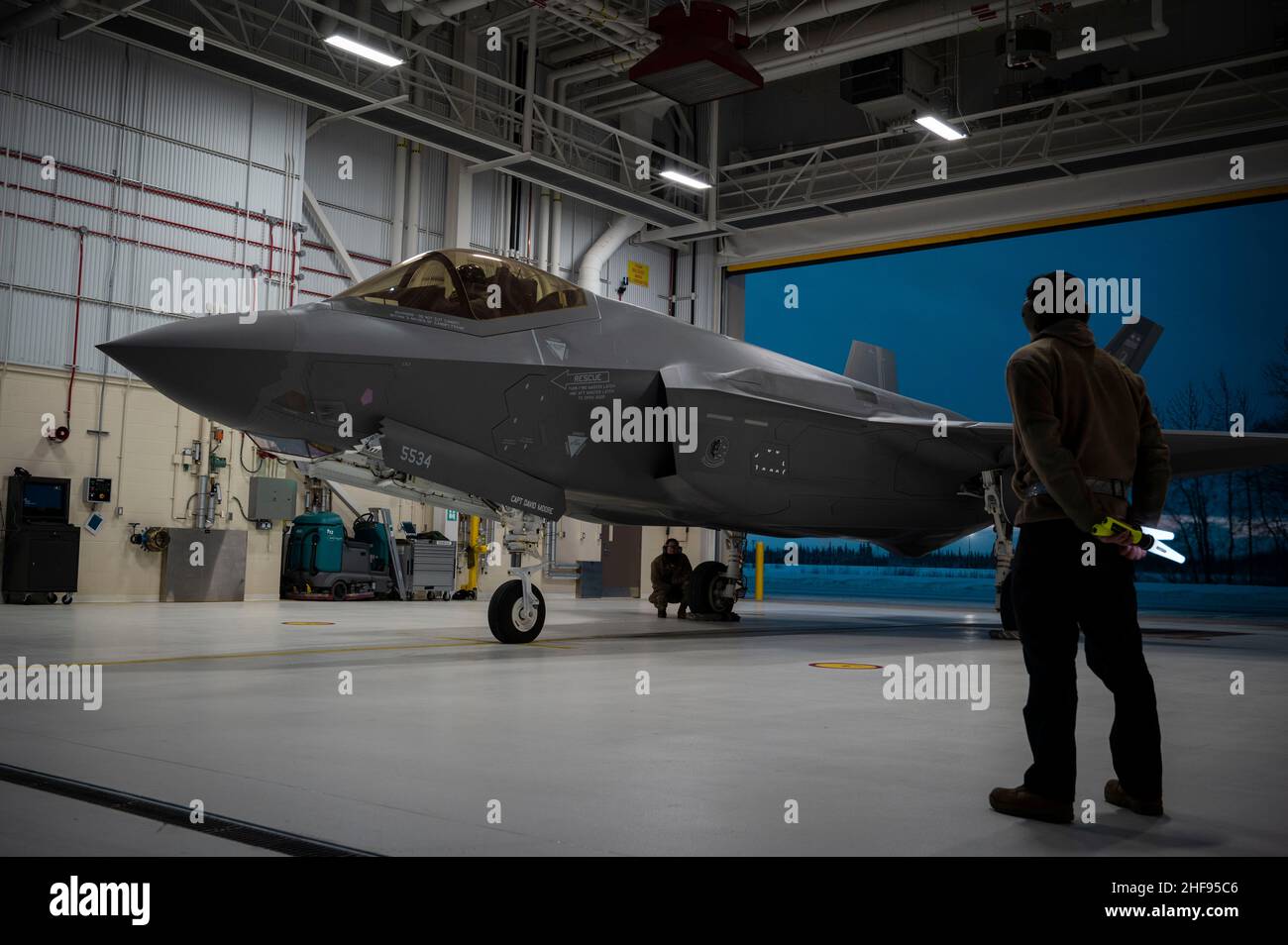 355th aircraft maintenance unit hi-res stock photography and images - Alamy