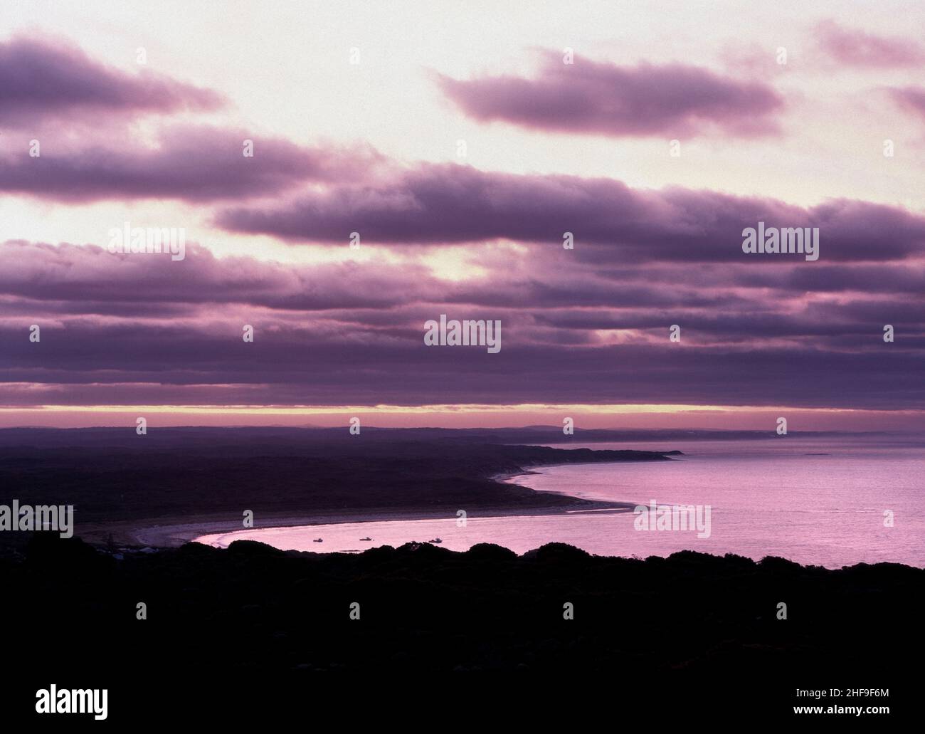 Windy harbour hi-res stock photography and images - Alamy