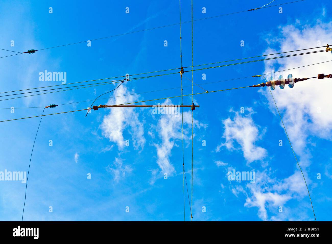 Catenary structure hi-res stock photography and images - Alamy