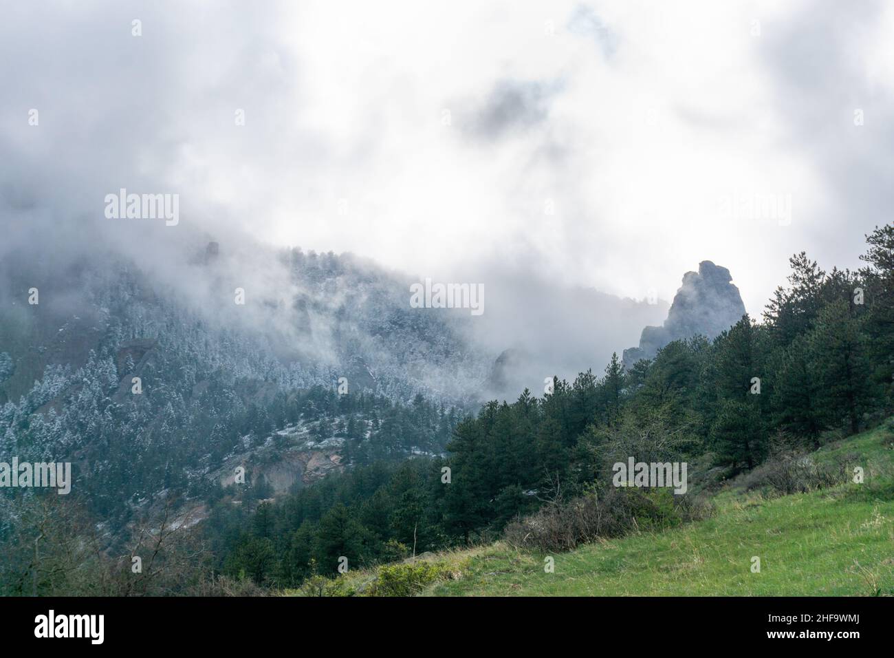 Clouds and snow Boulder Colorado mountains Stock Photo - Alamy