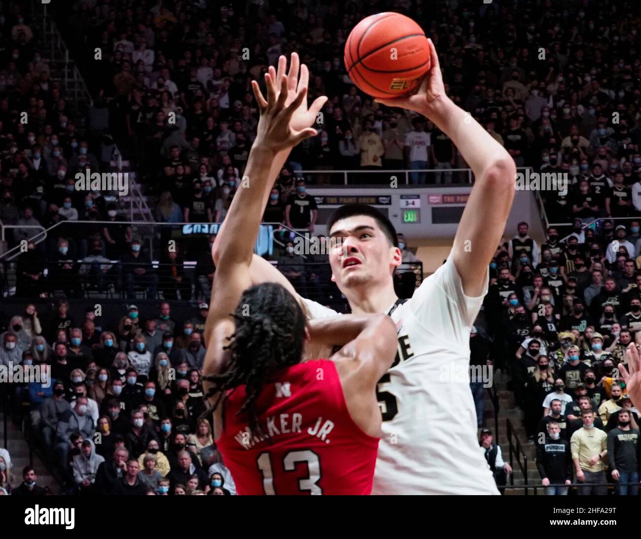 January 14, 2022: Purdue Boilermakers center Zach Edey (15) shoots over ...