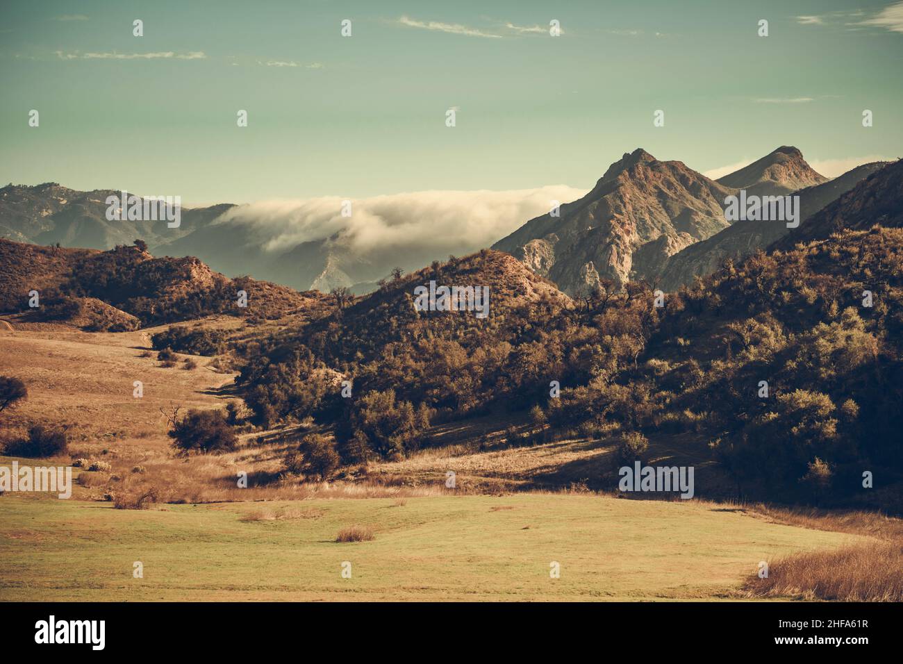 Scenic Santa Monica California Mountains and Coastal Fog Covering Peaks ...
