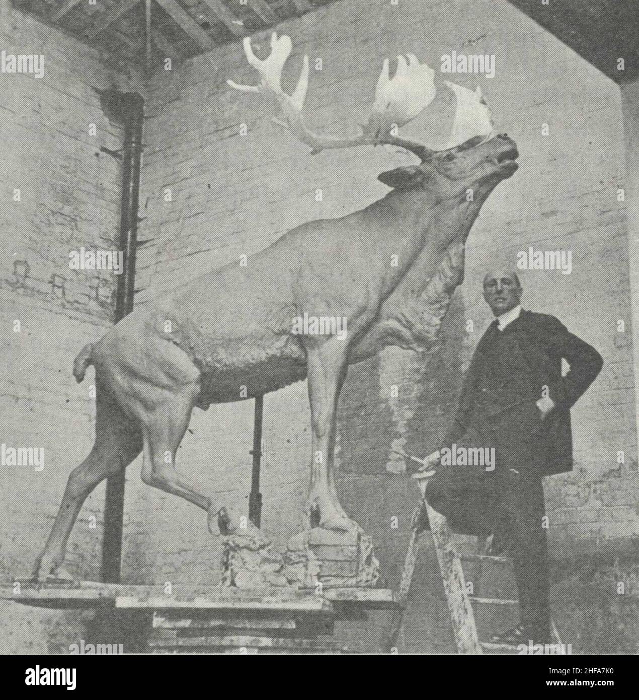 Sculptor basil gotto hi-res stock photography and images - Alamy