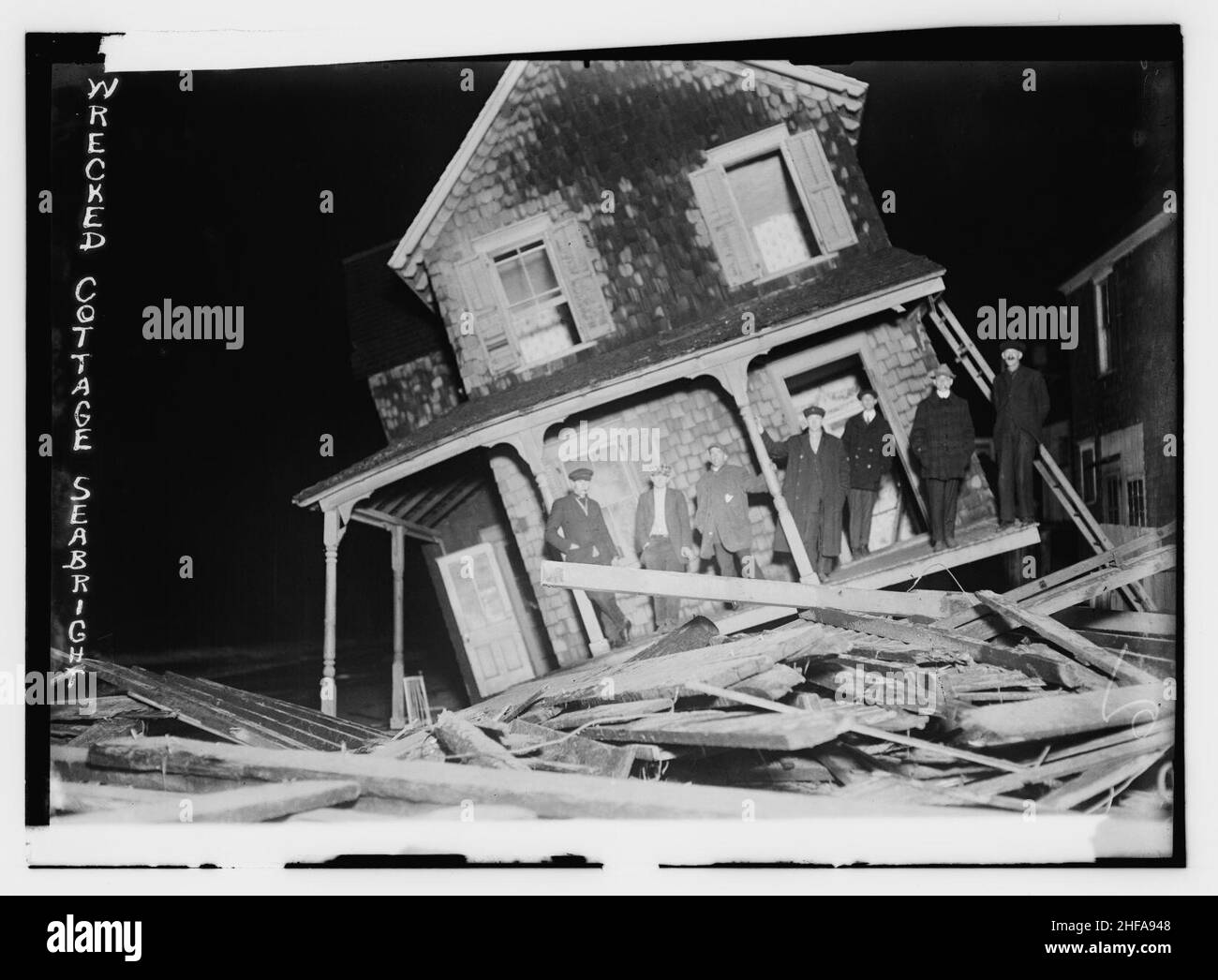 Wrecked cottage hi-res stock photography and images - Alamy