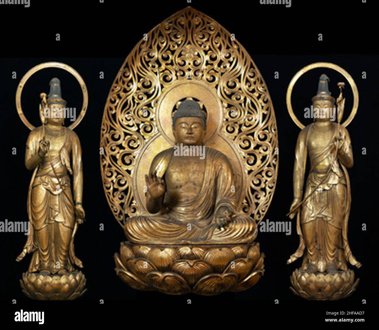 Seated Amida Nyorai and Two Standing Attendants Stock Photo - Alamy