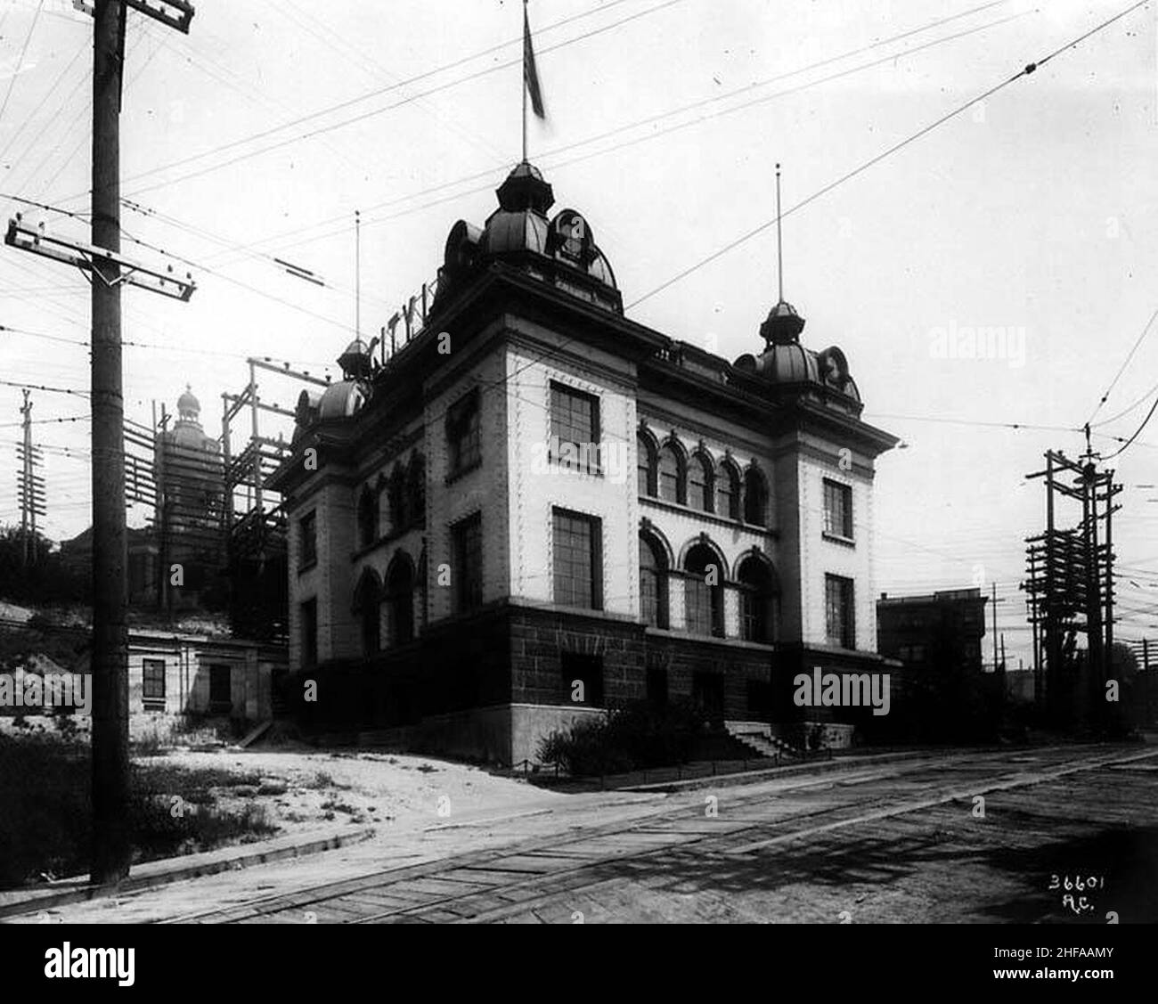 Seattle City Light Yesler Substation, 7th Ave and Yesler Way, Seattle ...