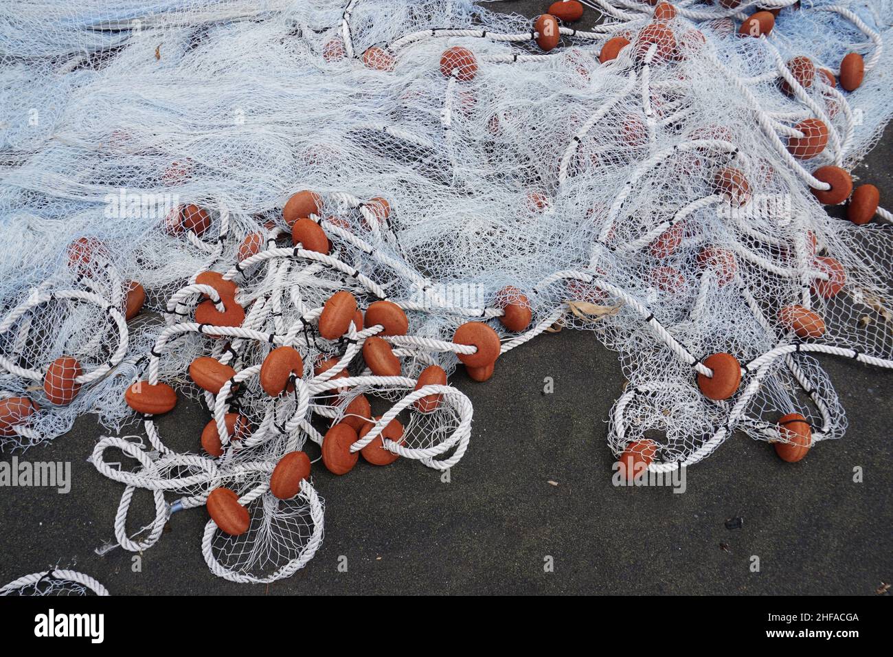 Fishing net weights hi-res stock photography and images - Alamy