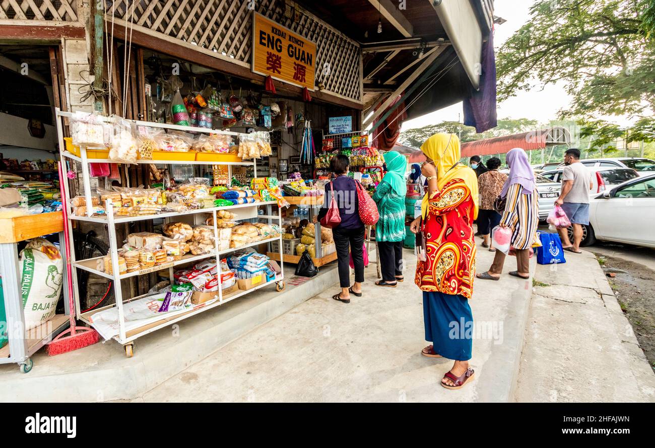 Kinarut market Sabah Borneo Malaysia Stock Photo - Alamy