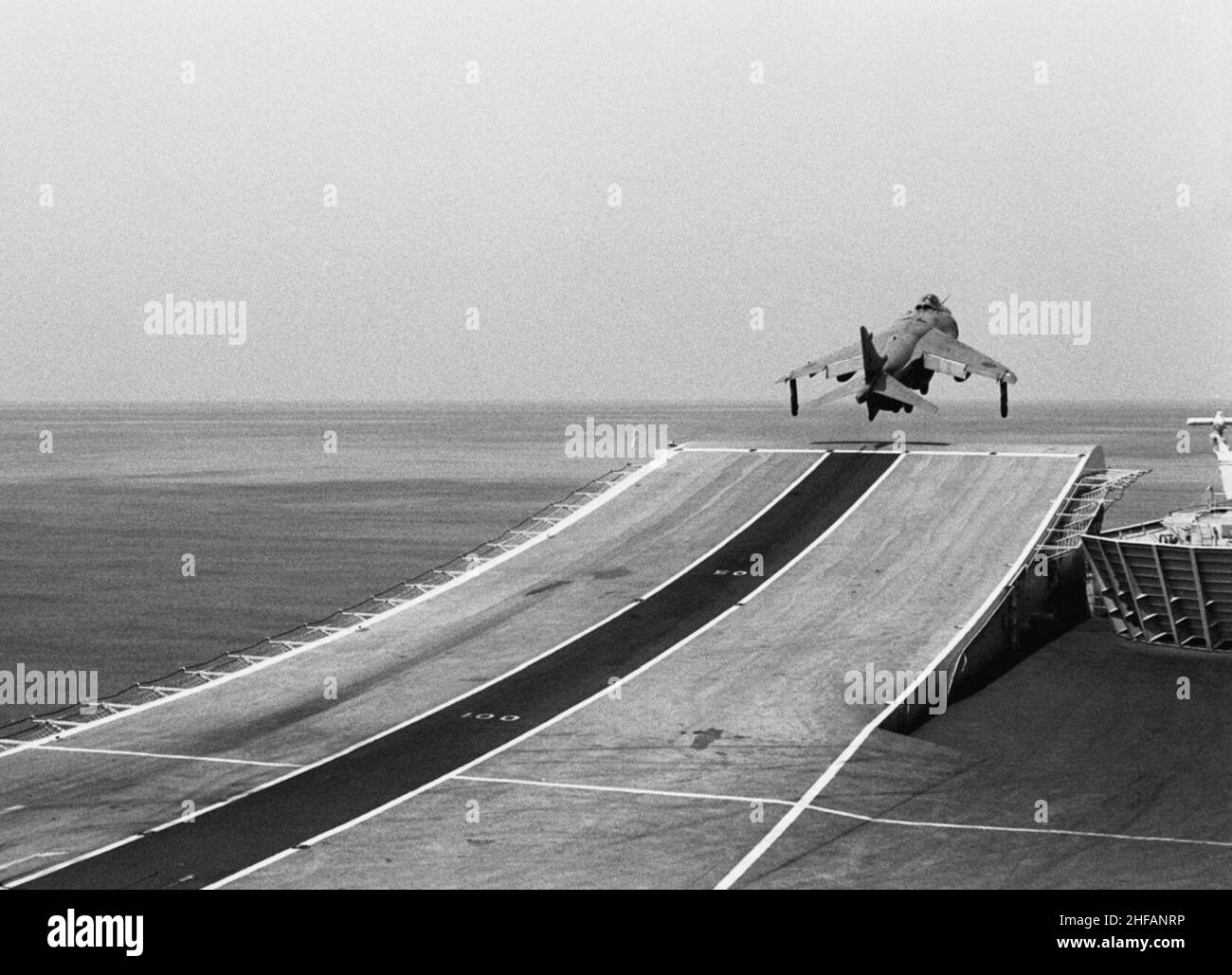 Sea Harrier FRS1 800 NAS taking off HMS Invincible (R05) 1990 Stock ...
