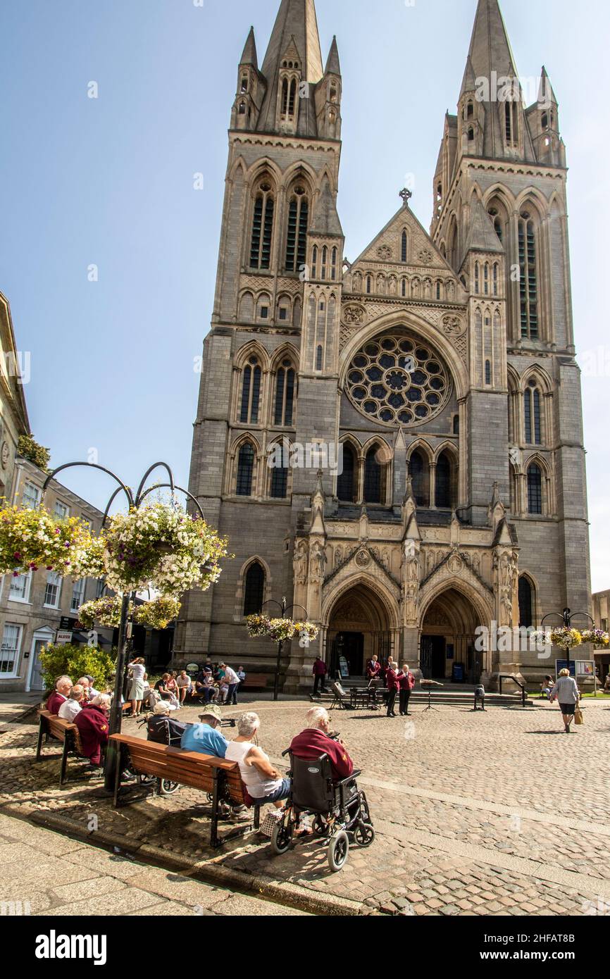Cornwall truro buildings shops hi-res stock photography and images - Alamy